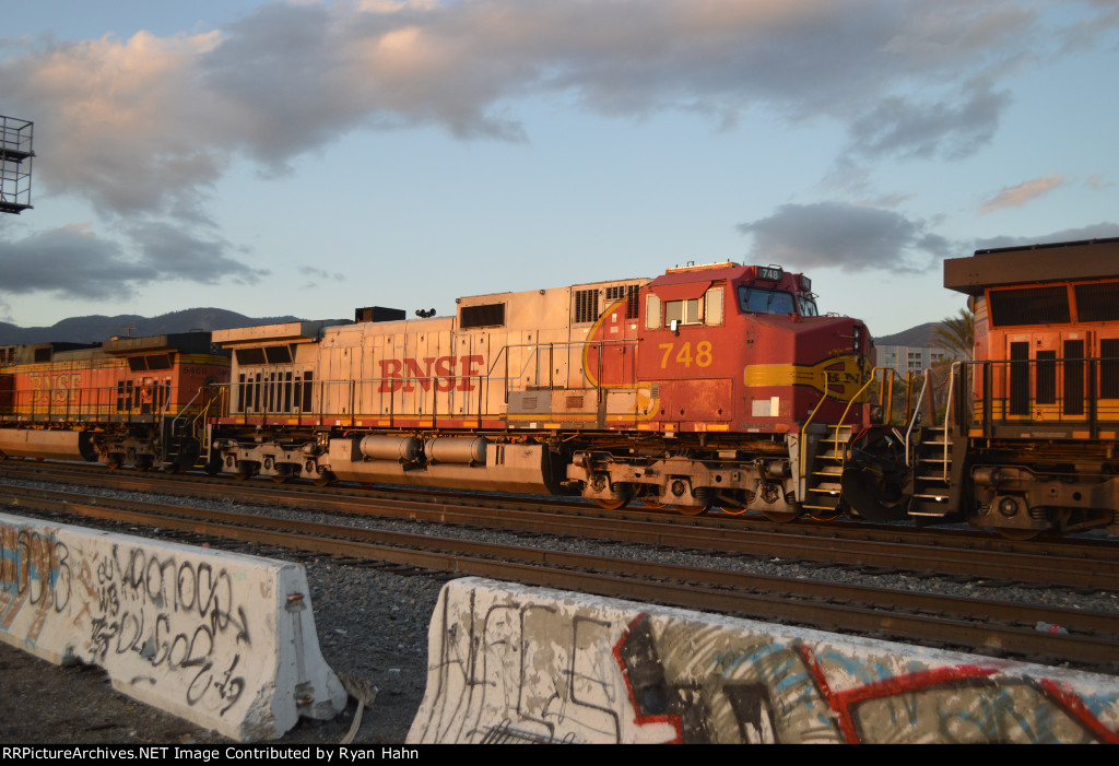BNSF 748 on a Power Move